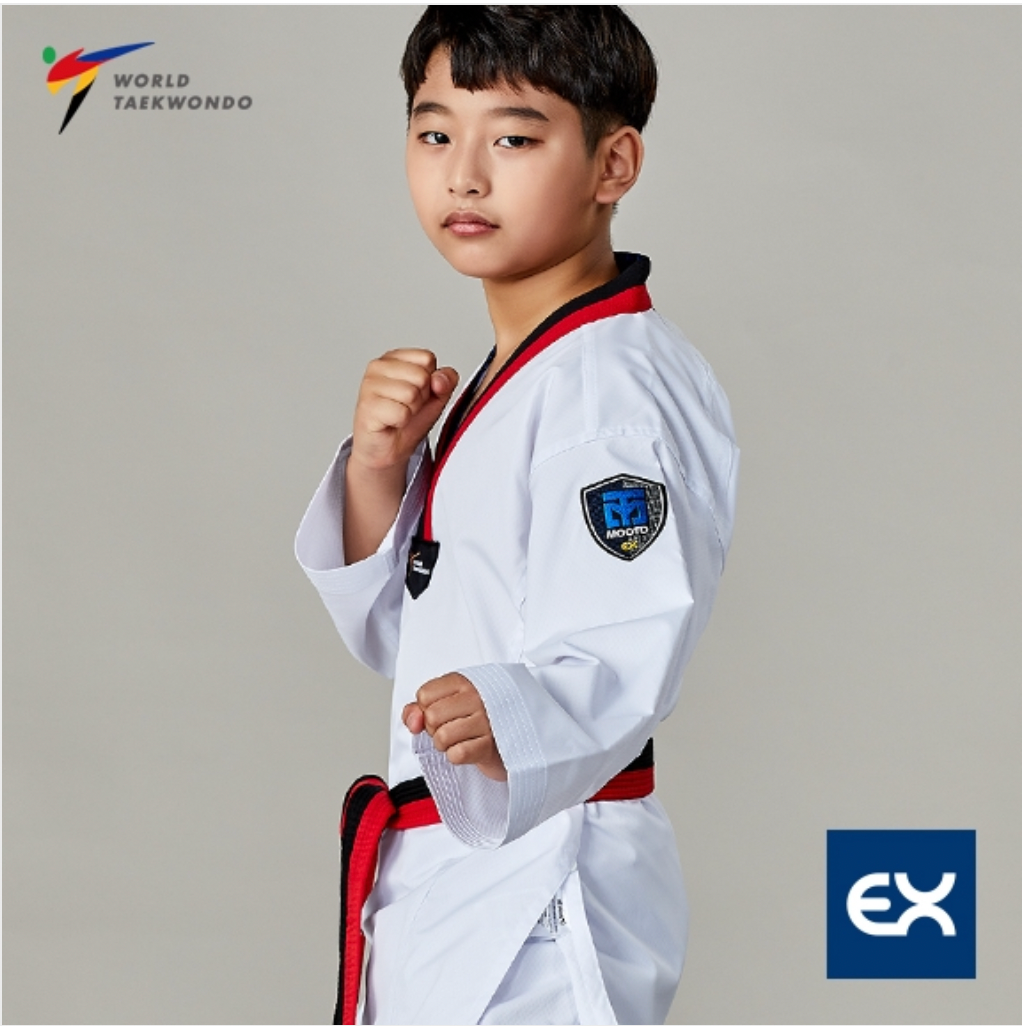EXTERA 6 Kyorugi Uniform (Poom) – mootonorge